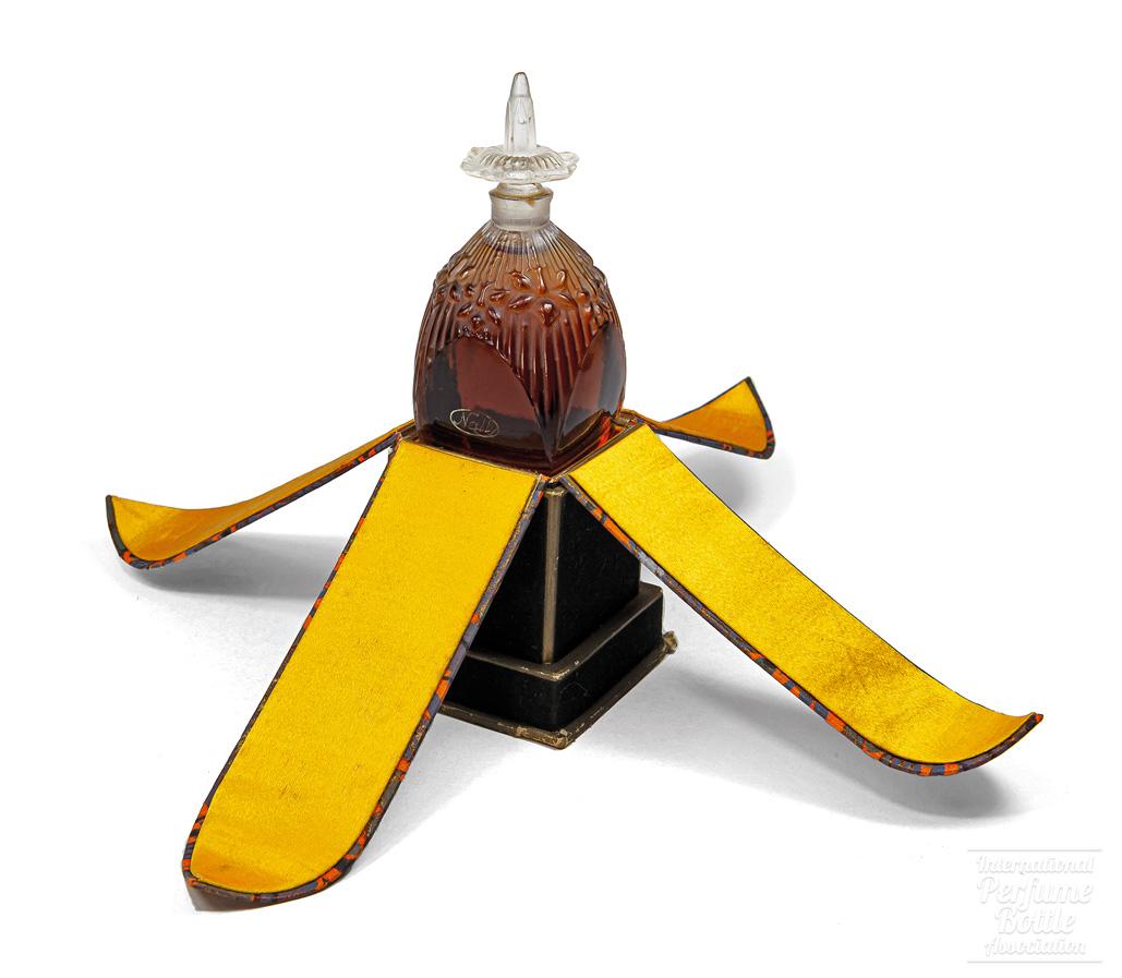 Portuguese Perfume Exhibition - International Perfume Bottle Association