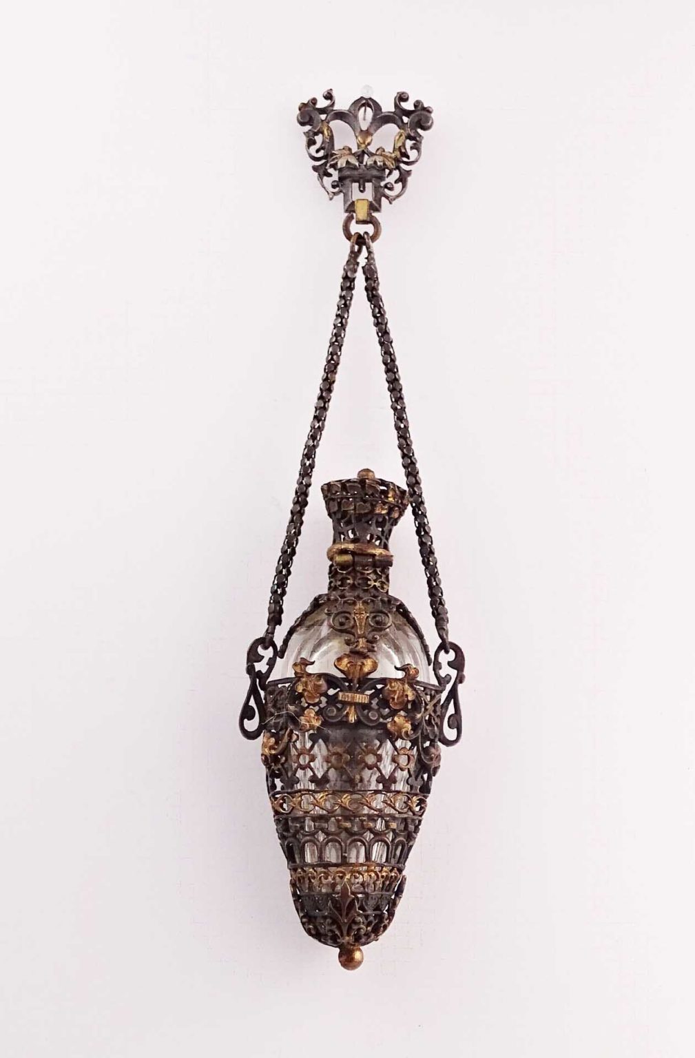 IDENTIFYING YOUR TREASURE FOUND: Be Your Own Expert - International ...