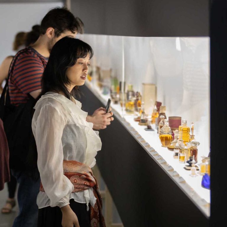 IPBA - International Perfume Bottle Association